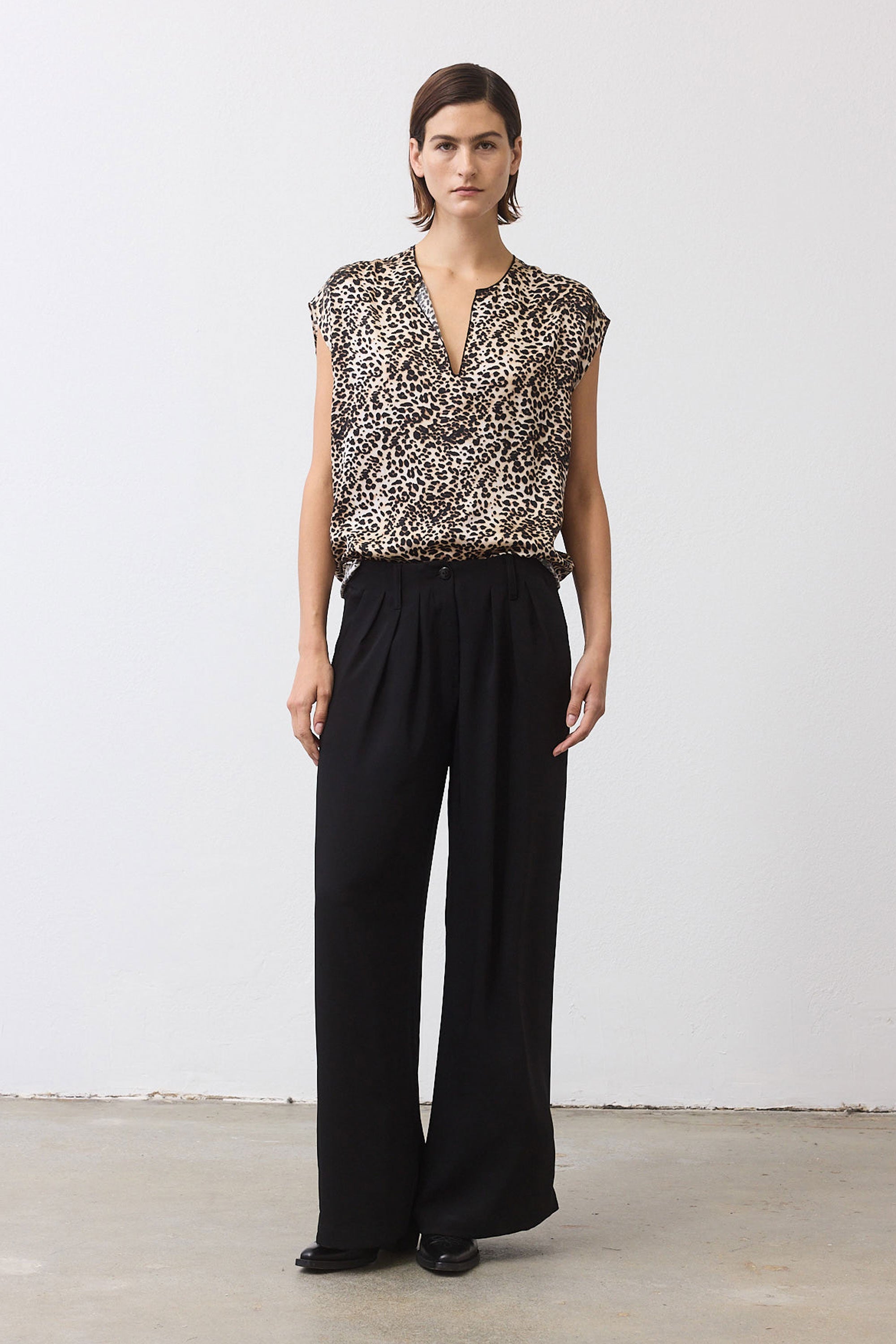 The Wide Leg Trouser – Ruti